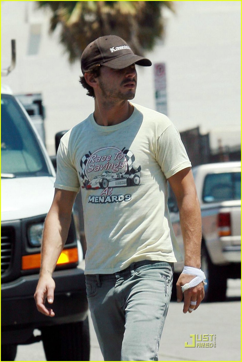Shia LaBeouf is a Menards Man: Photo 2068472 | Shia LaBeouf Photos ...