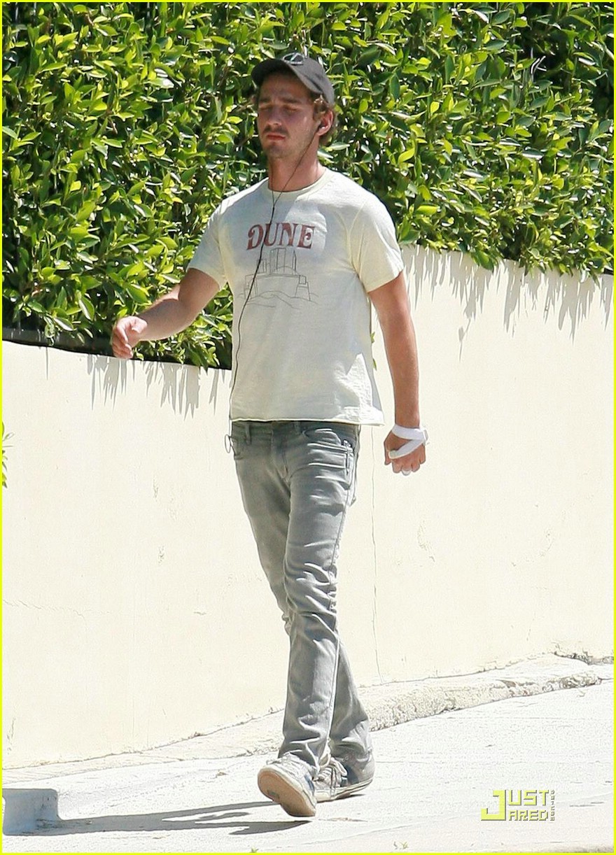 Shia LaBeouf is a Menards Man: Photo 2068622 | Shia LaBeouf Photos ...