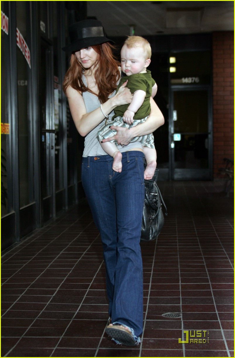 Ashlee Simpson: Baby Play Date: Photo 2073002 | Ashlee Simpson, Bronx ...