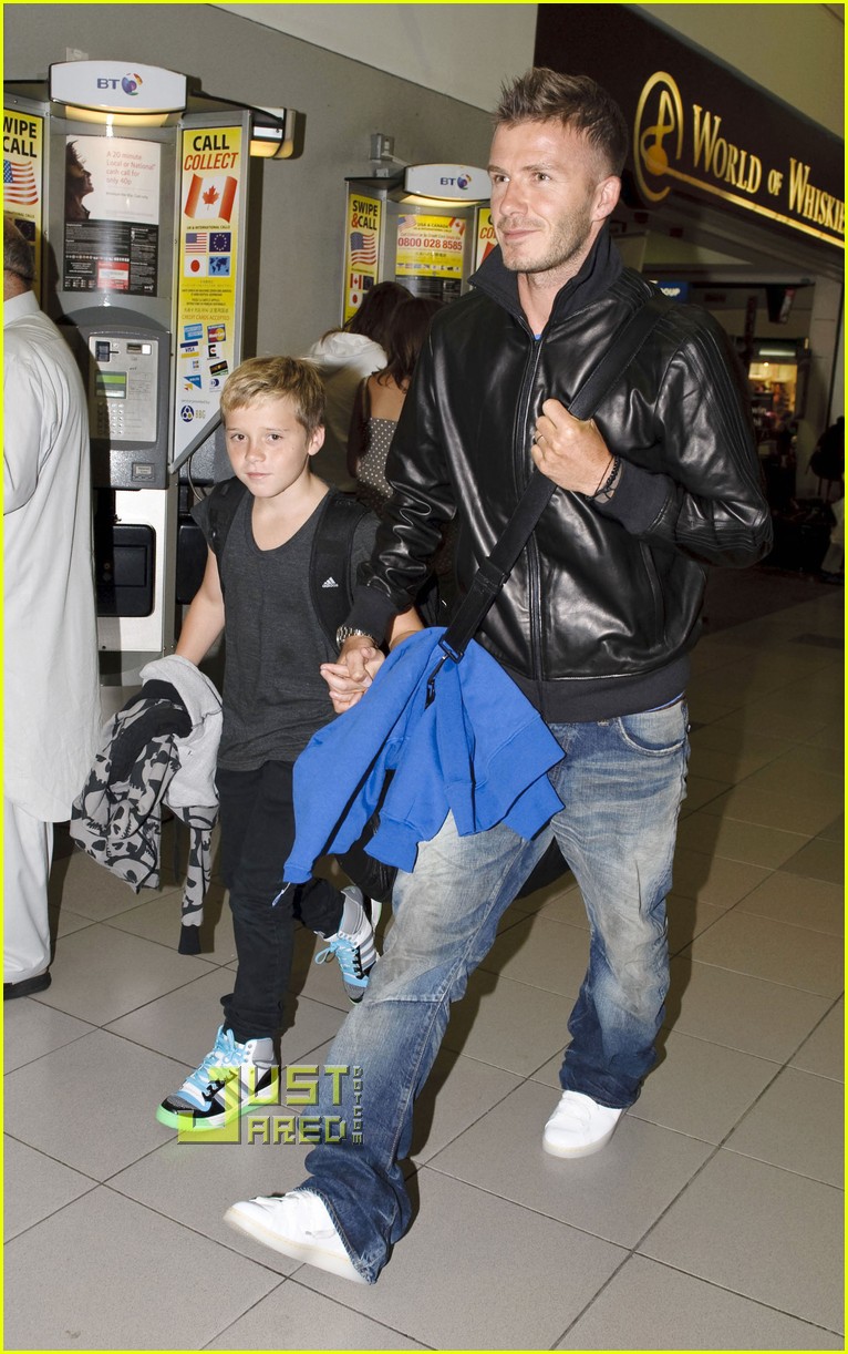 David Beckham: Beating Roger Federer is Incredible: Photo 2127281 ...