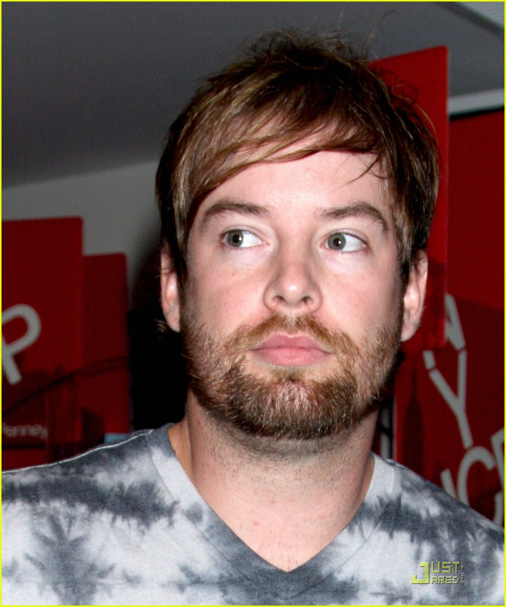 David Cook: JCPenney Popular: Photo 2106152 | David Cook Photos | Just ...