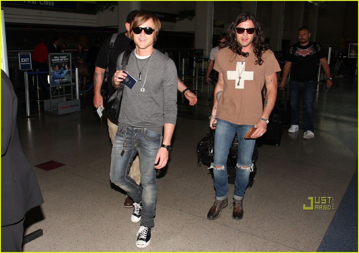 Kings of Leon: England, We're Coming Back!: Photo 2165382 | Caleb ...