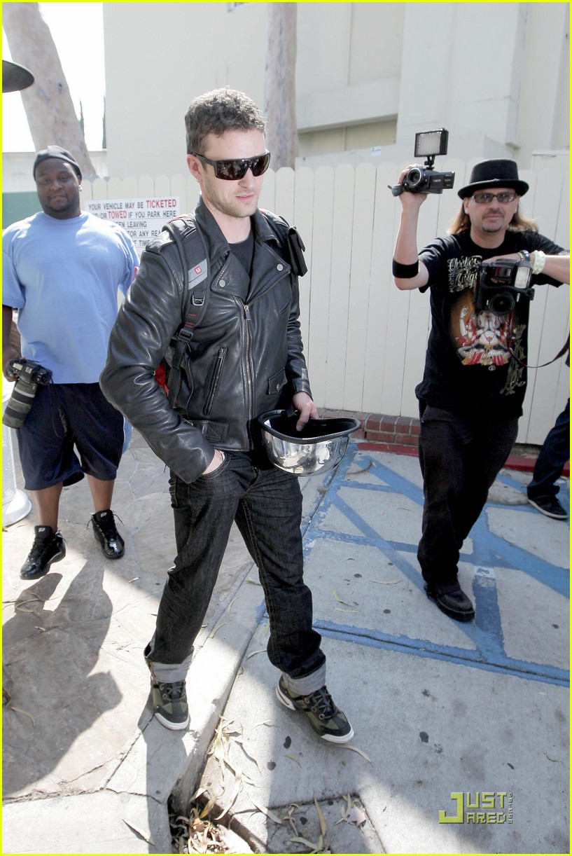 Justin Timberlake is a Motorcycle Man: Photo 2128561 | Jessica Biel ...