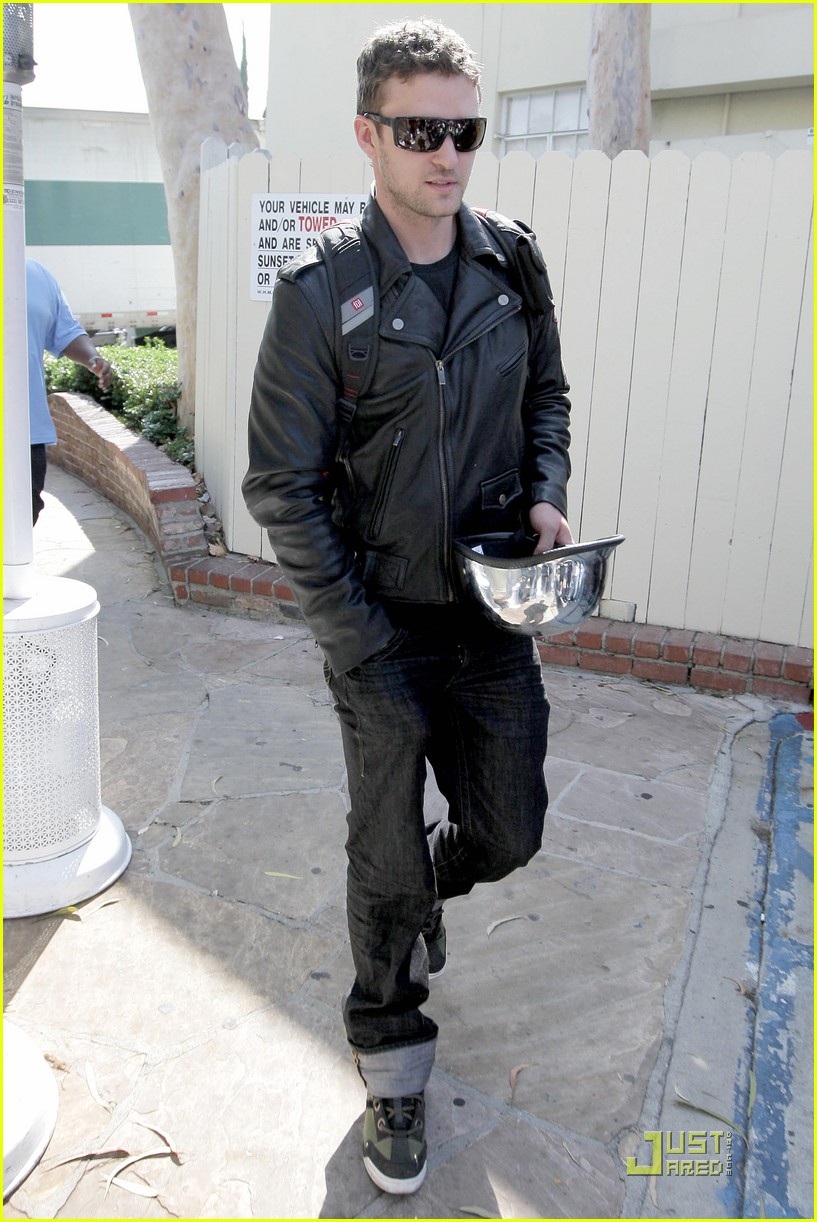 Justin Timberlake is a Motorcycle Man: Photo 2128621 | Jessica Biel ...