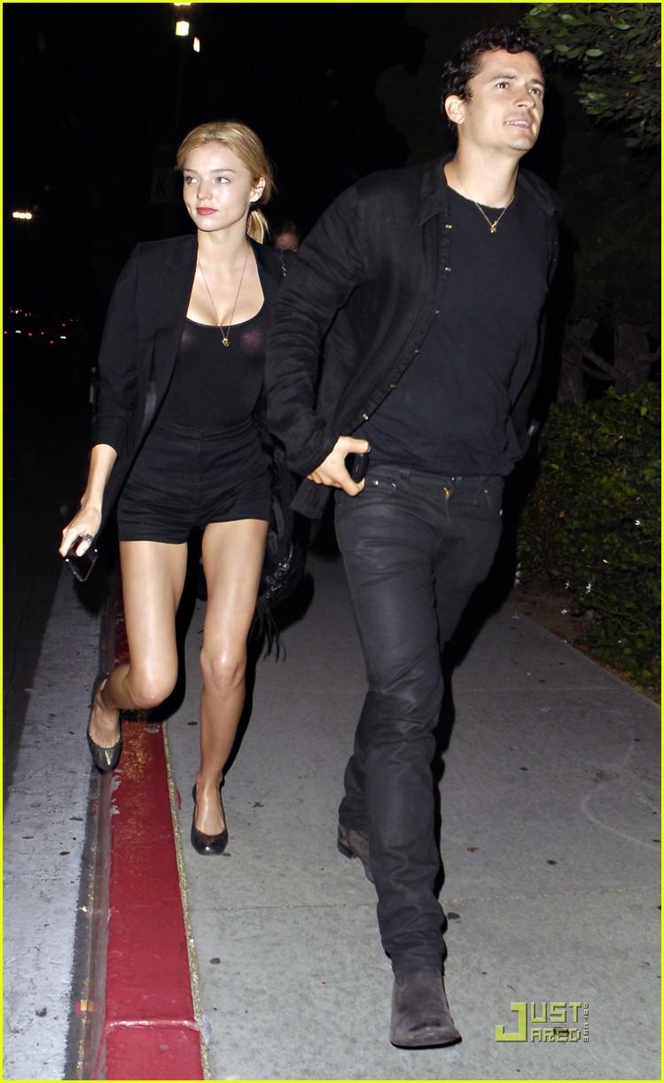 Orlando Bloom & Miranda Kerr: Kings of Leon Lovers: Photo 2153131 ...