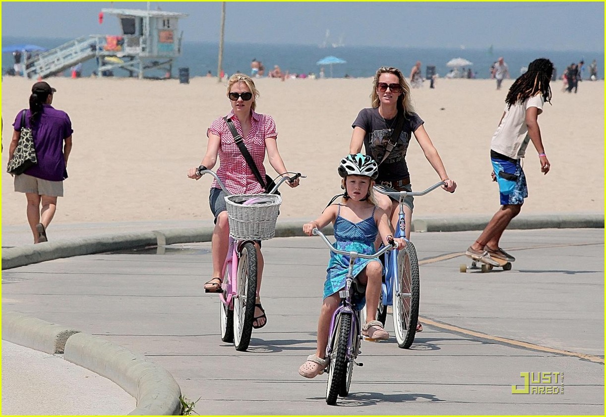 Anna Paquin Bikes With Fiance's Ex: Photo 2132552 | Anna Paquin ...