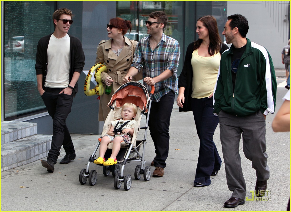 Bryce Dallas Howard & Seth Gabel: Our Son Theodore!: Photo 2153532 ...