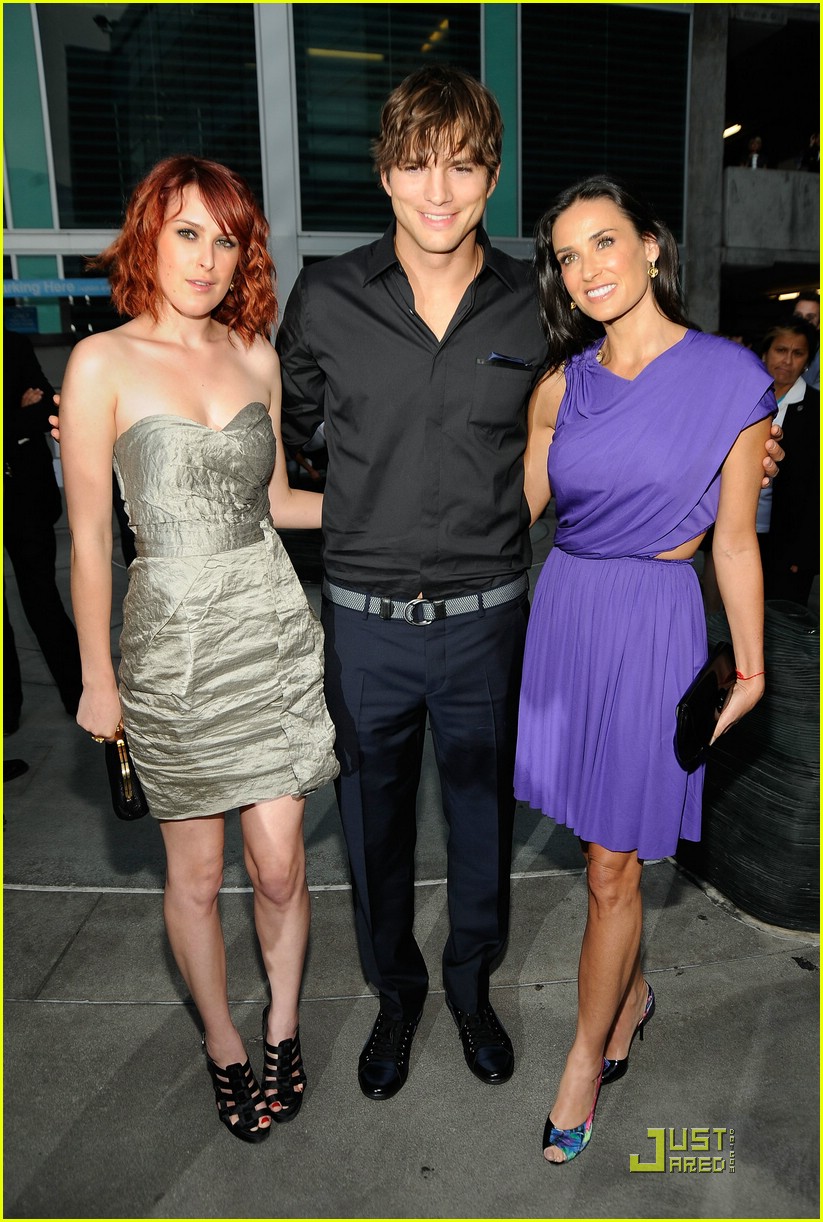 Rumer Willis Has A Fun Family: Photo 2101201 | Ashton Kutcher, Demi ...