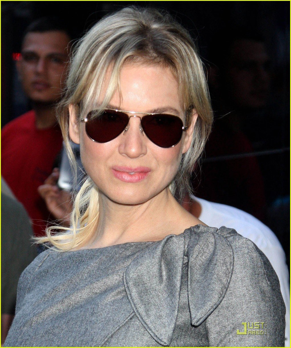 Renee Zellweger: Good Morning America!: Photo 2139301 | Renee Zellweger ...