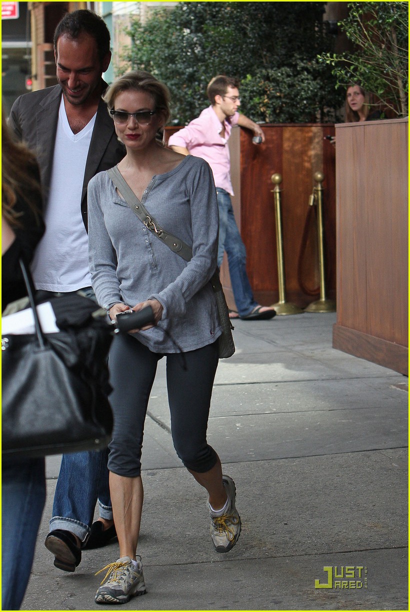 Renee Griffin's Instagram, Twitter & Facebook on IDCrawl