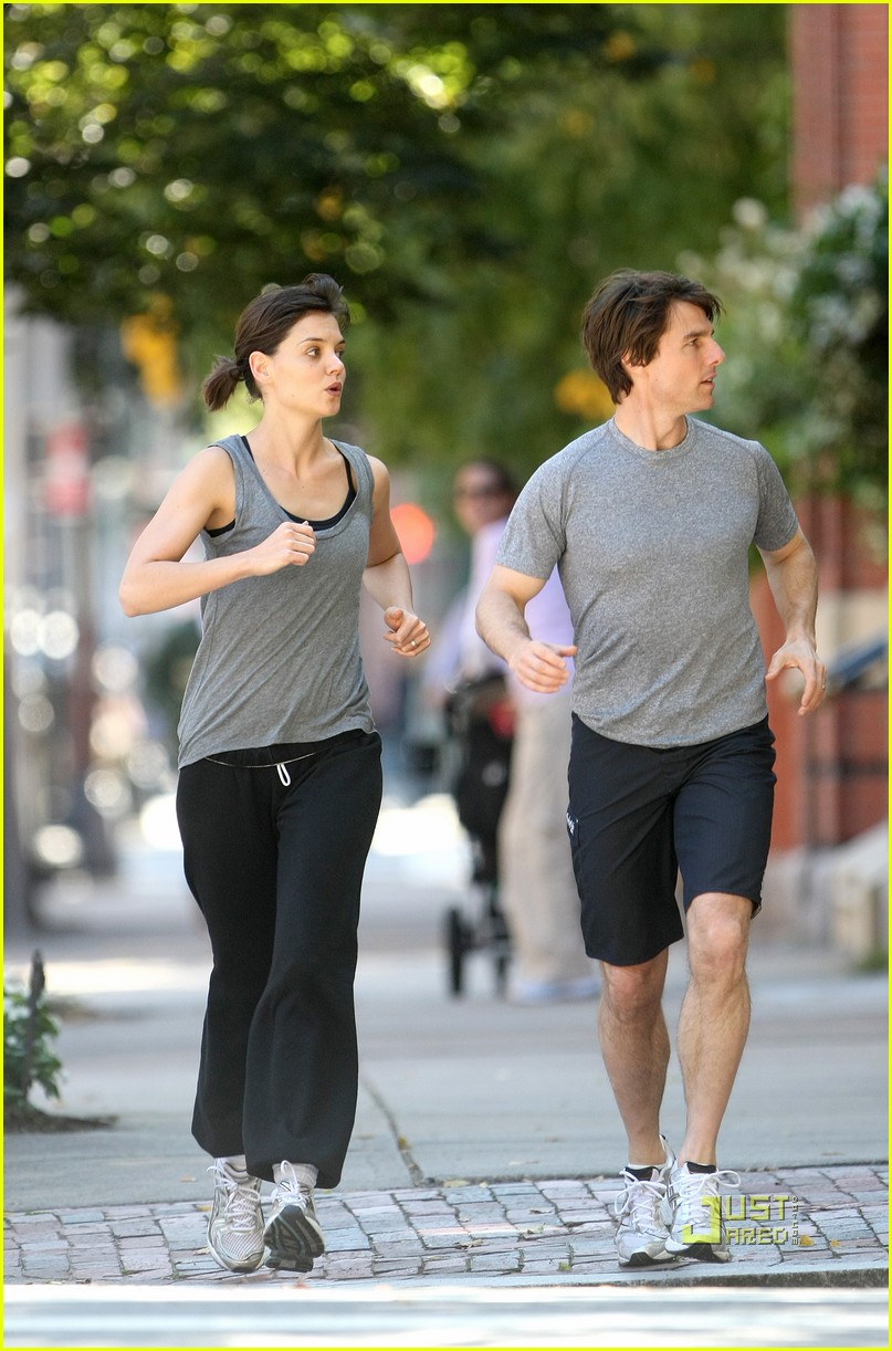 Tom Cruise & Katie Holmes: Jogging Buddies: Photo 2233992 | Katie ...