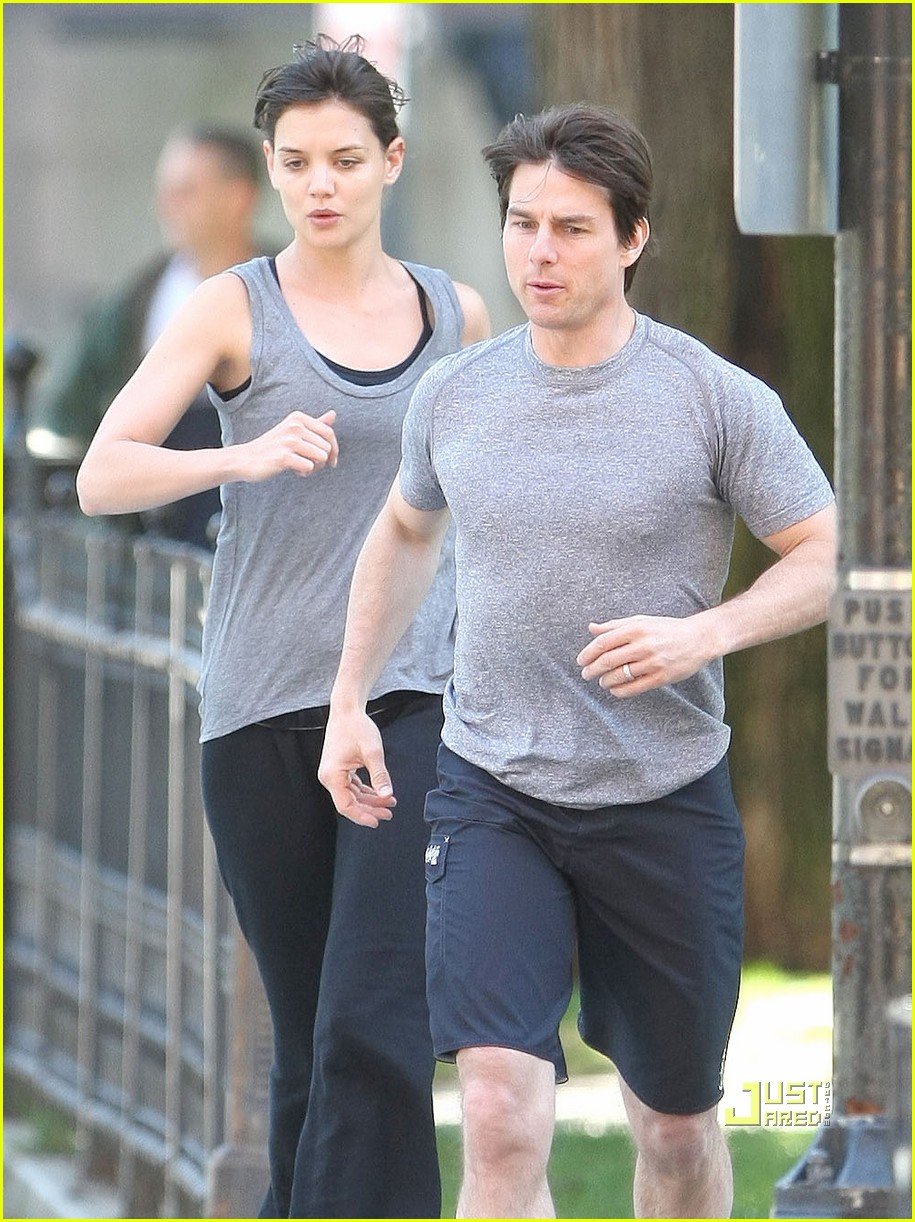 Tom Cruise & Katie Holmes: Jogging Buddies: Photo 2234002 | Katie ...