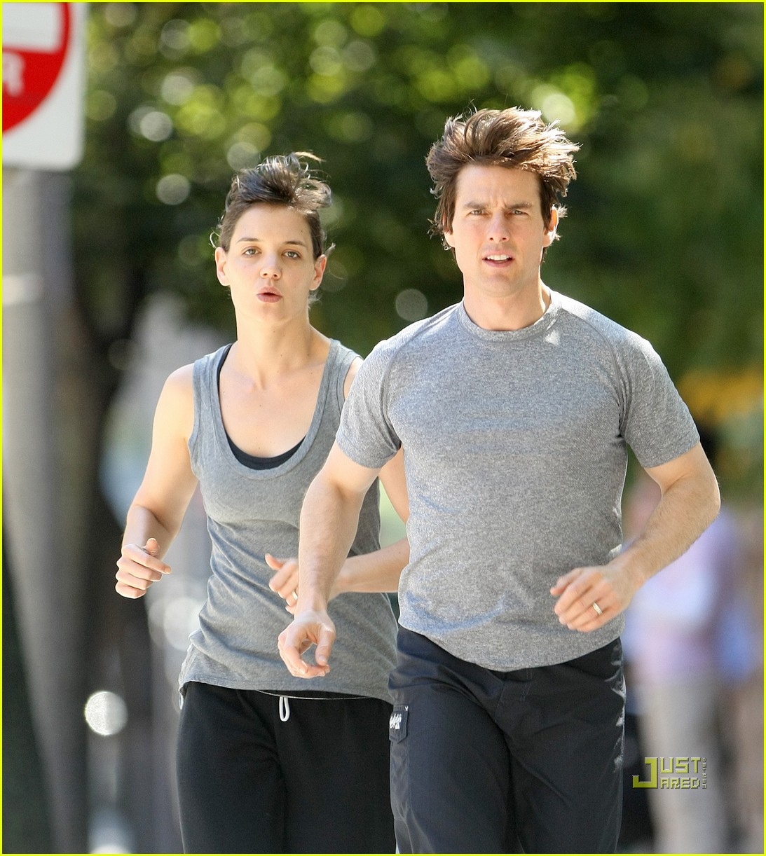 Photo: tom cruise katie holmes jogging 07 | Photo 2234052 | Just Jared ...