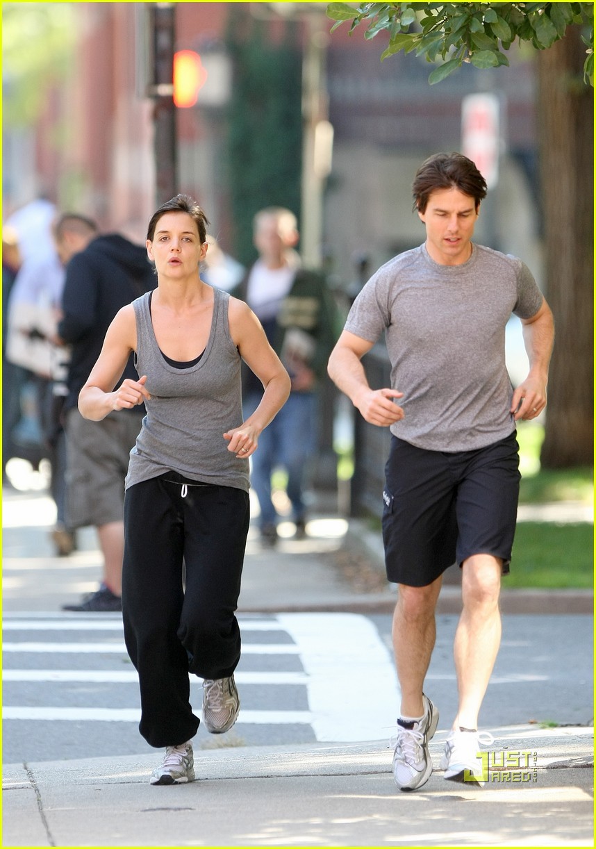 Tom Cruise & Katie Holmes: Jogging Buddies: Photo 2234062 | Katie ...