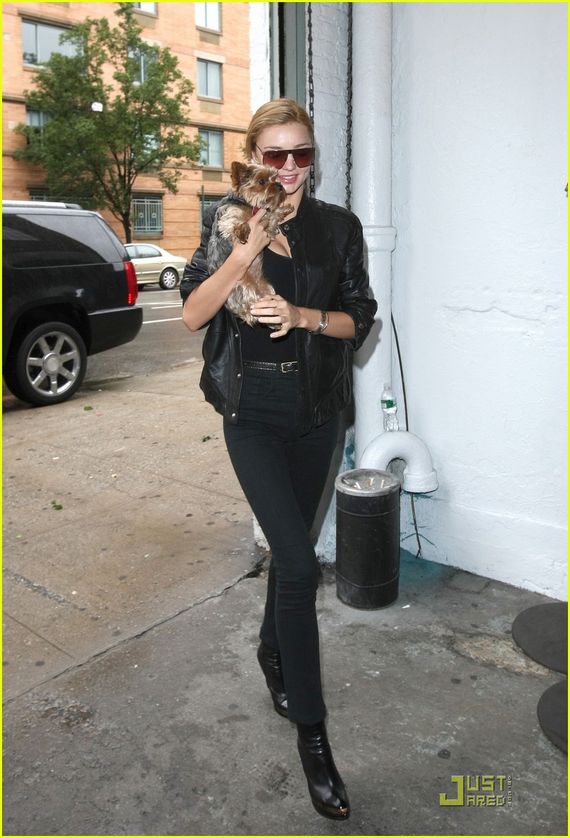 Miranda Kerr is a Puppy Yuppie: Photo 2208892 | Miranda Kerr Photos ...