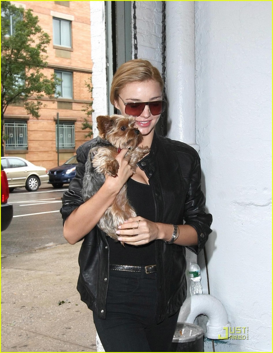 Miranda Kerr is a Puppy Yuppie: Photo 2208952 | Miranda Kerr Photos ...