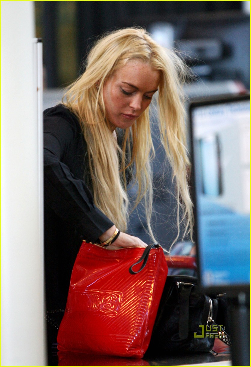 Lindsay Lohan: Jumpsuit Joy: Photo 2194972 | Aliana Lohan, Lindsay ...