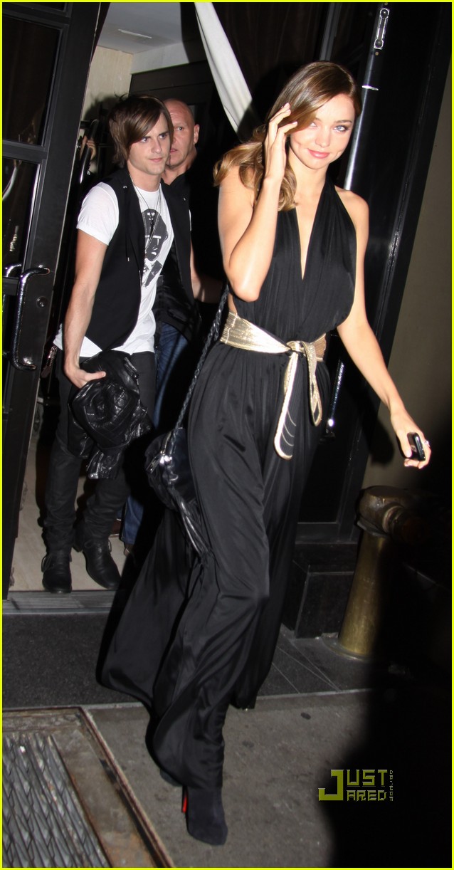 Katy Perry Enjoys Jared Sandwich: Photo 2214172 | Jared Followill, Katy ...