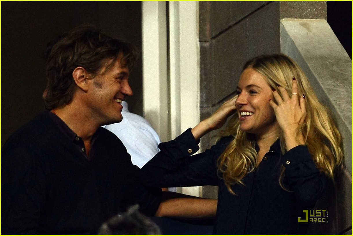 Sienna Miller & George Baker: U.S. Open PDA!: Photo 2188091 | George ...
