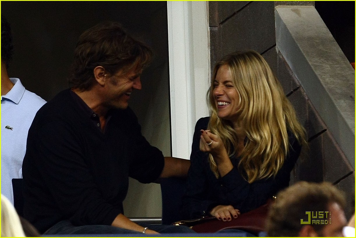 Sienna Miller & George Baker: U.S. Open PDA!: Photo 2188111 | George ...