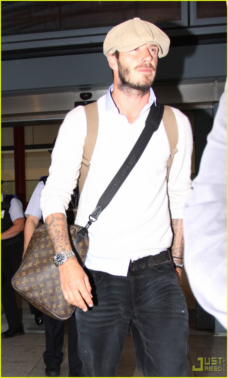 David Beckham is Heathrow Handsome: Photo 2268542 | David Beckham ...
