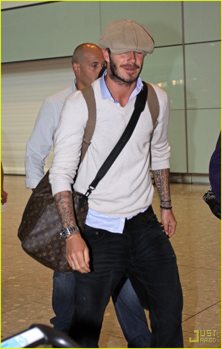 David Beckham is Heathrow Handsome: Photo 2268572 | David Beckham ...