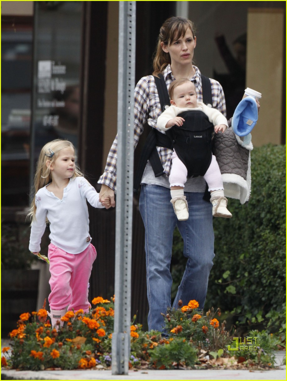 Jennifer Garner: Ben Affleck is a Slow Director: Photo 2263341 ...