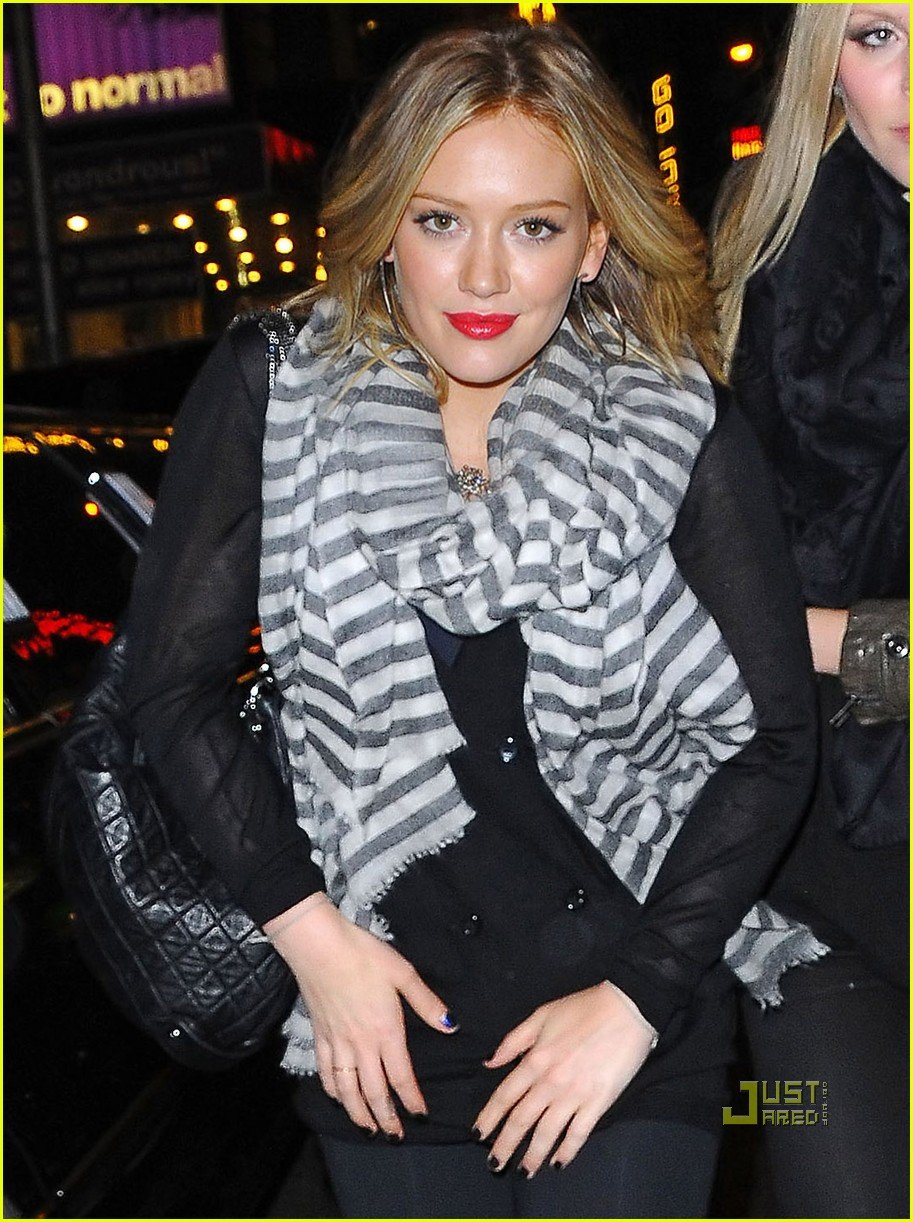 Hilary Duff & Leah Miller: A Steady Rain!: Photo 2278841 | Hilary Duff ...