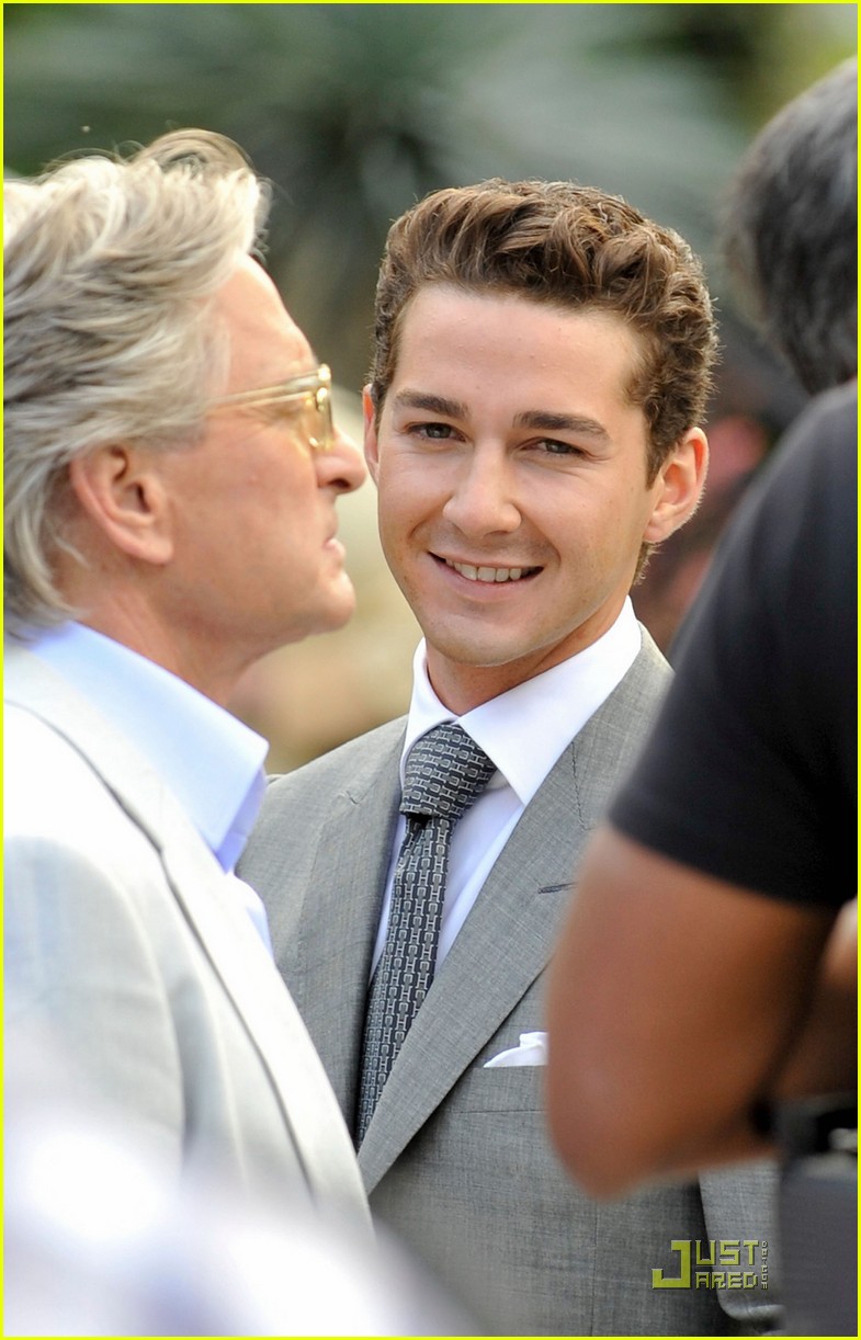 Shia LaBeouf & Michael Douglas: Dapper Duo: Photo 2273842 | Michael ...