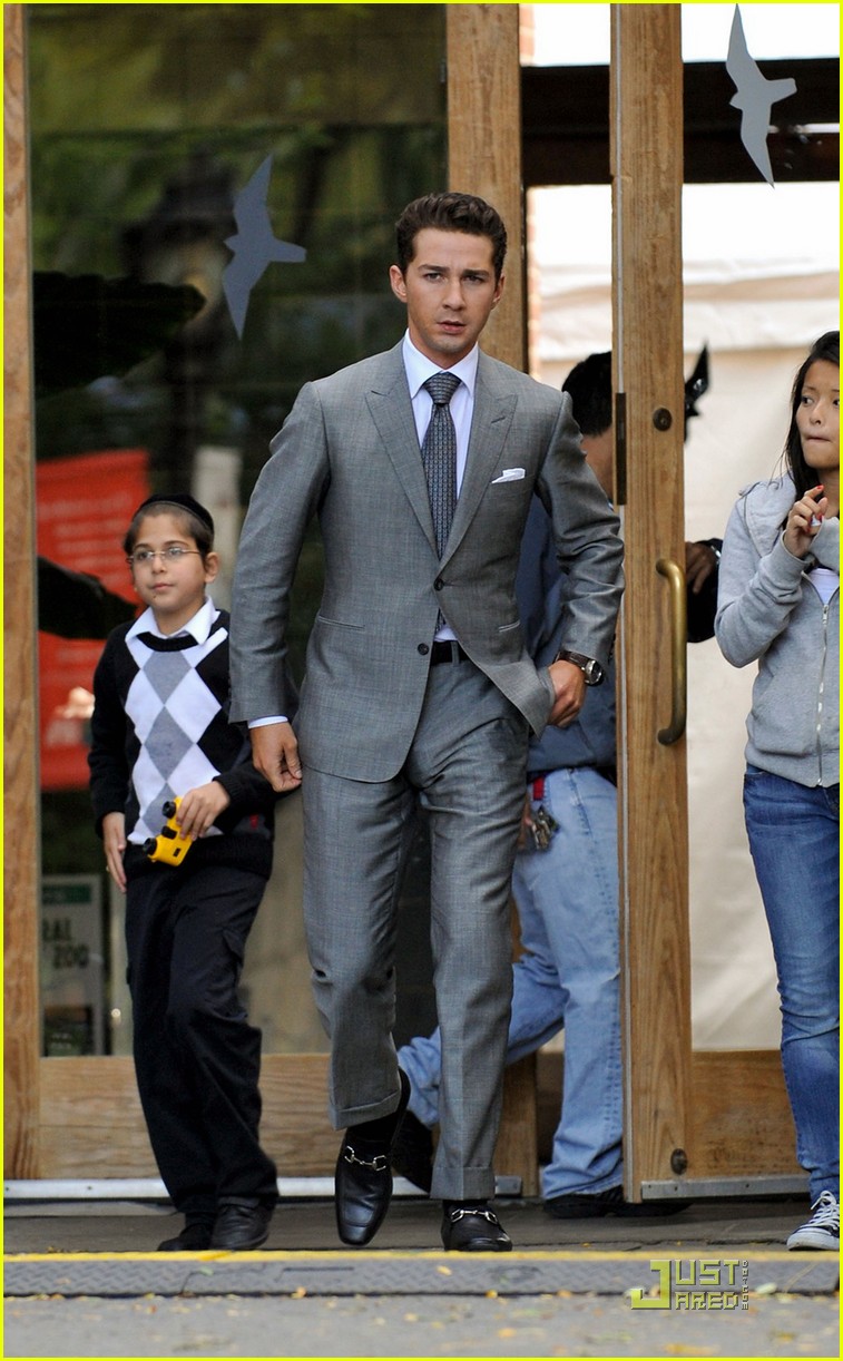 Shia LaBeouf & Michael Douglas: Dapper Duo: Photo 2273852 | Michael ...