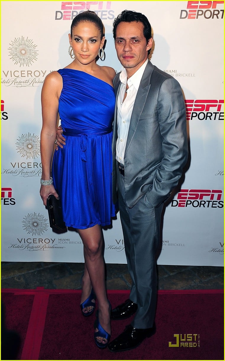 Jennifer Lopez & Marc Anthony: Dolphin Dandy!: Photo 2280121 | Jennifer ...