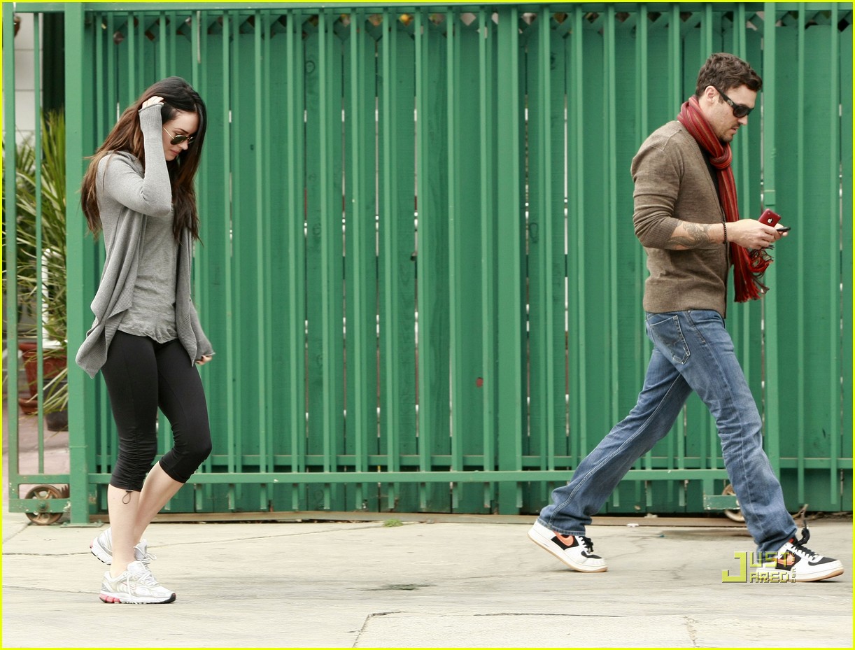 Megan Fox & Brian Austin Green: Zach's Cafe Couple: Photo 2282271 ...