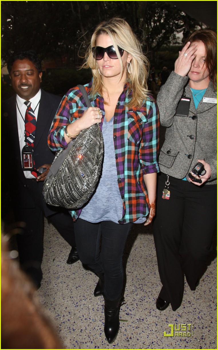 Jessica Simpson Hearts Henna Tattoos: Photo 2318812 | Jessica Simpson ...