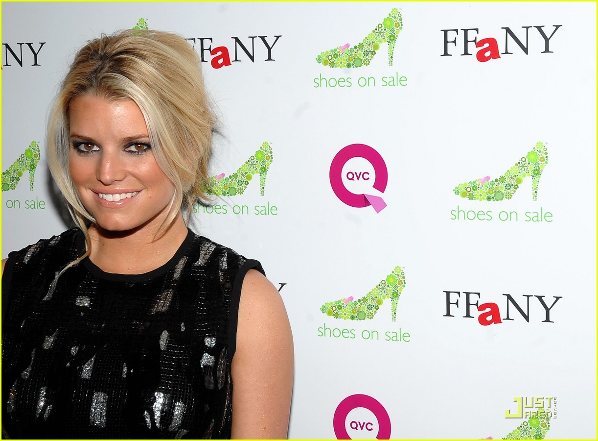 Jessica Simpson: OMG QVC!: Photo 2284902 | Jessica Simpson Photos ...