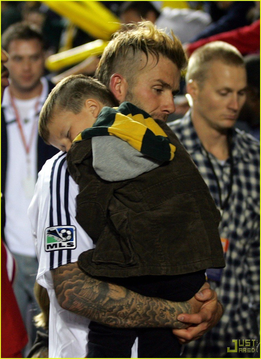 David Beckham & Cruz: Matching Mohawks!: Photo 2357301 | Cruz Beckham ...