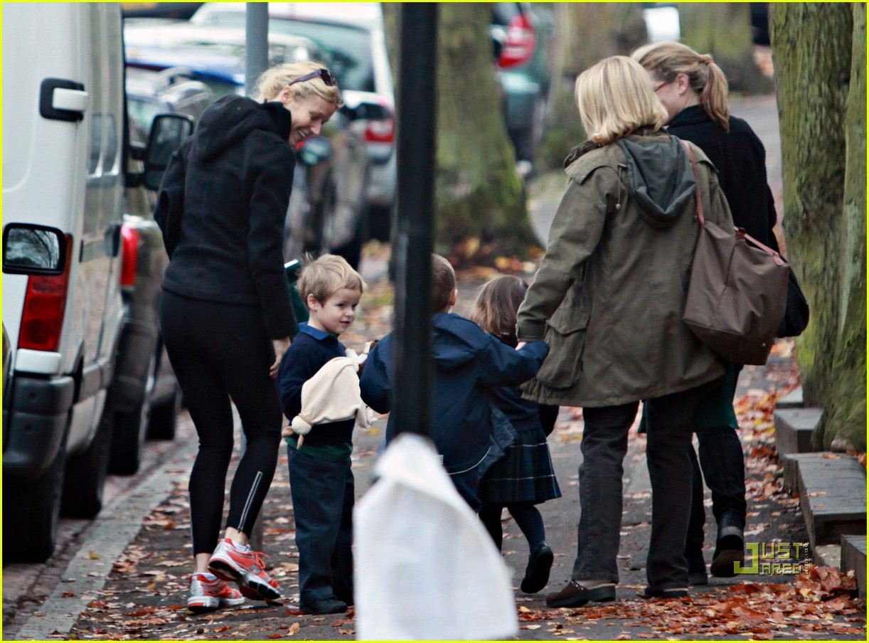 Moses Martin: Stuffed Animal Adorable: Photo 2348112 | Celebrity Babies ...