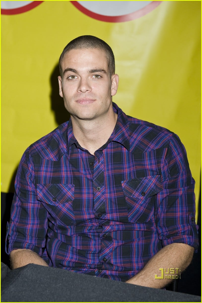 Mark Salling Interview -- JustJared.com Exclusive: Photo 2331661 | Glee ...