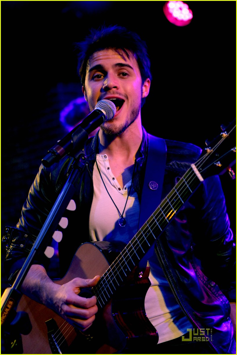 Kris Allen Rocks Vegas For The First Time: Photo 2405178 | Kris Allen ...