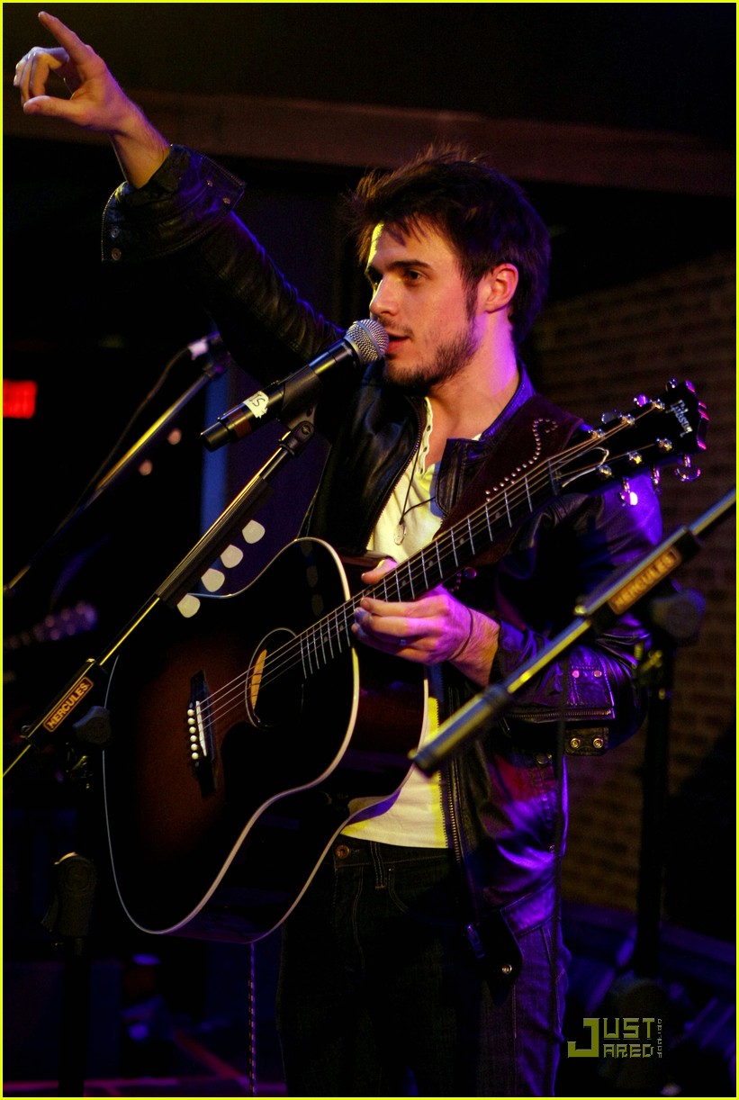 Kris Allen Rocks Vegas For The First Time: Photo 2405181 | Kris Allen ...