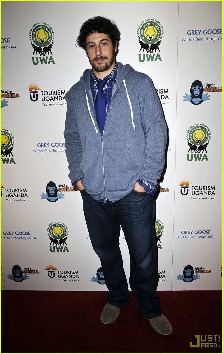 Jason Biggs & Simon Curtis are Gorilla Guys: Photo 2400700 | Jason ...