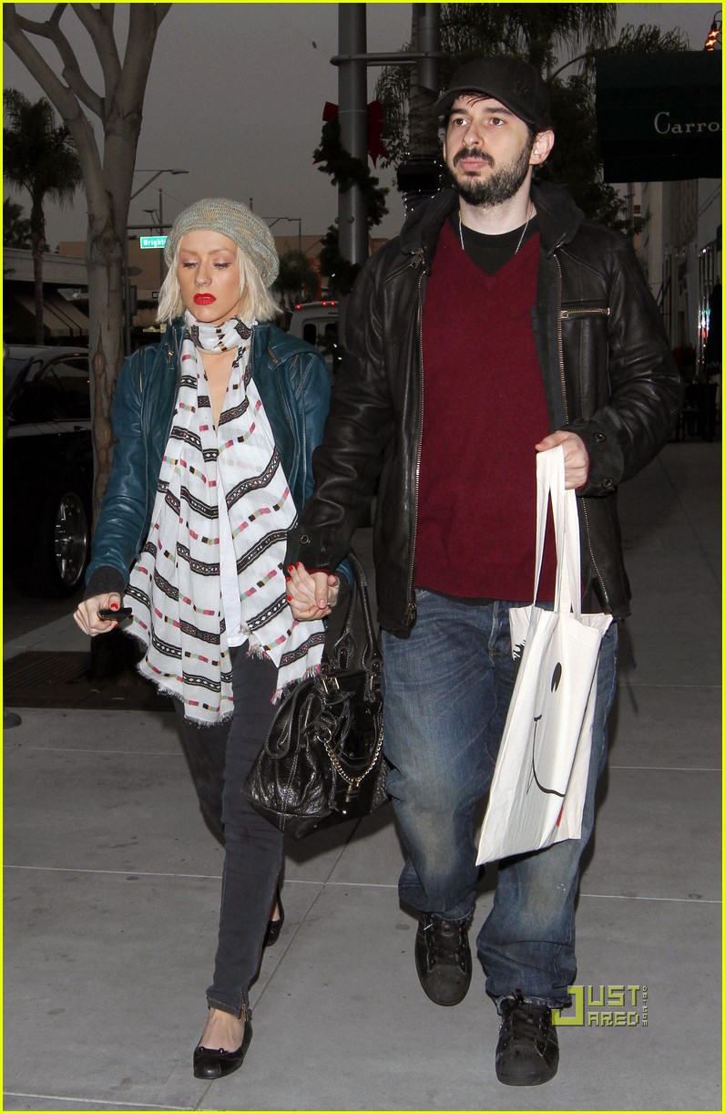 Christina Aguilera: Christmas Shopping with Jordan Bratman!: Photo ...