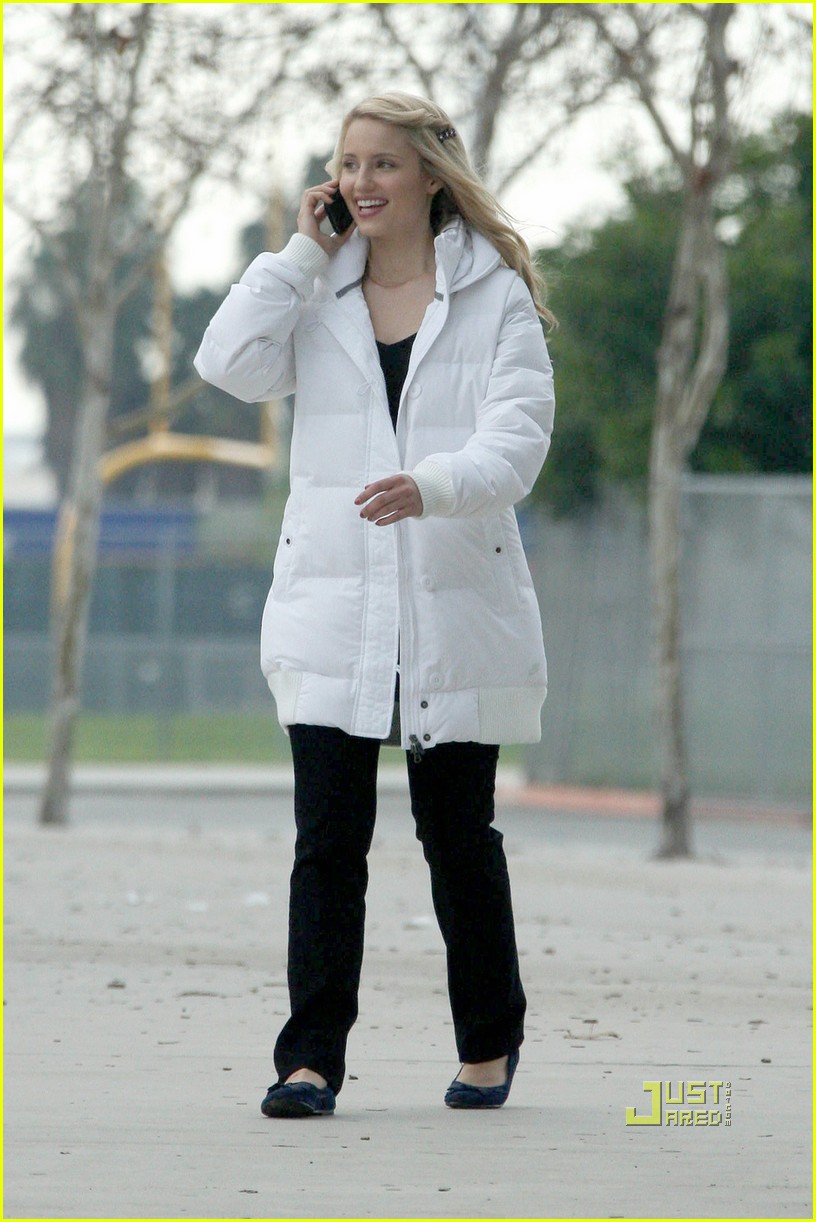 Dianna Agron is a 'Glee' Set Sweetheart: Photo 2412519 | Dianna Agron ...