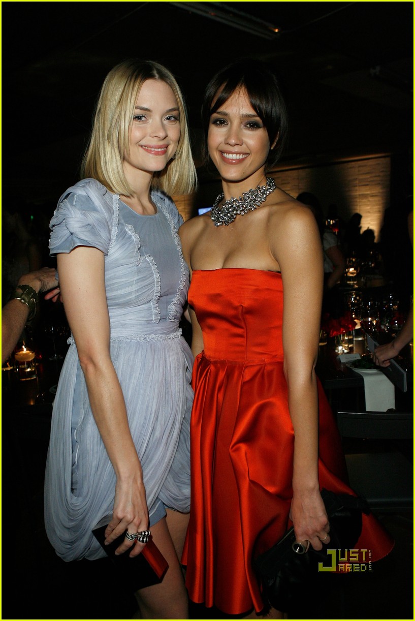 Jessica Alba & Jaime King: Elysium Exquisite: Photo 2408956 | Cash ...