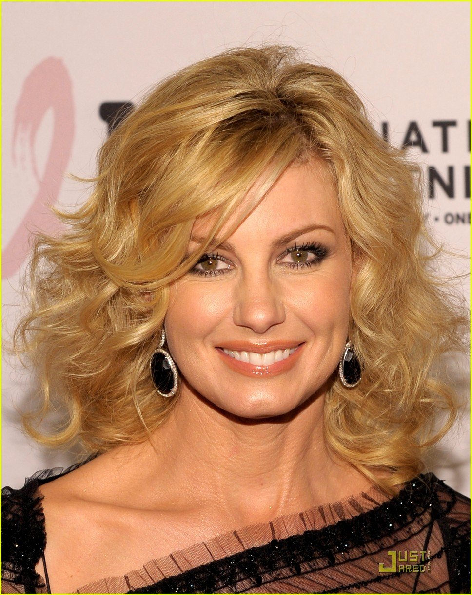 Faith Hill Looking Very Vartanian: Photo 2412651 | Faith Hill, Taylor ...