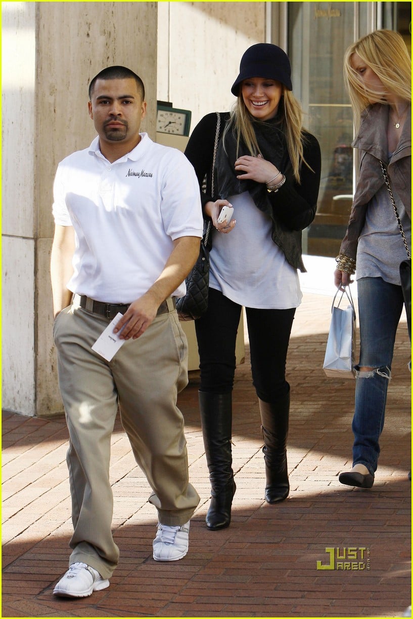 Hilary Duff is a Beverly Hills Hottie: Photo 2411228 | Hilary Duff ...