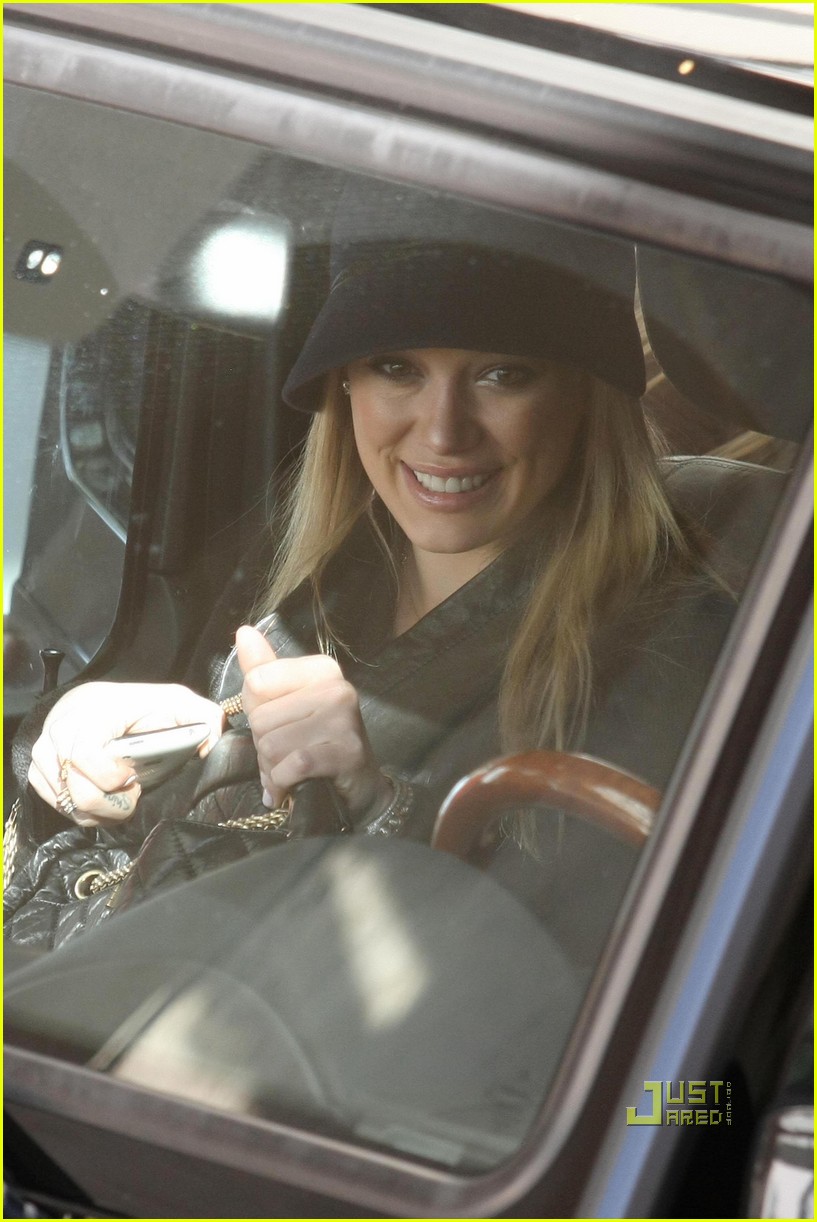 Hilary Duff is a Beverly Hills Hottie: Photo 2411232 | Hilary Duff ...