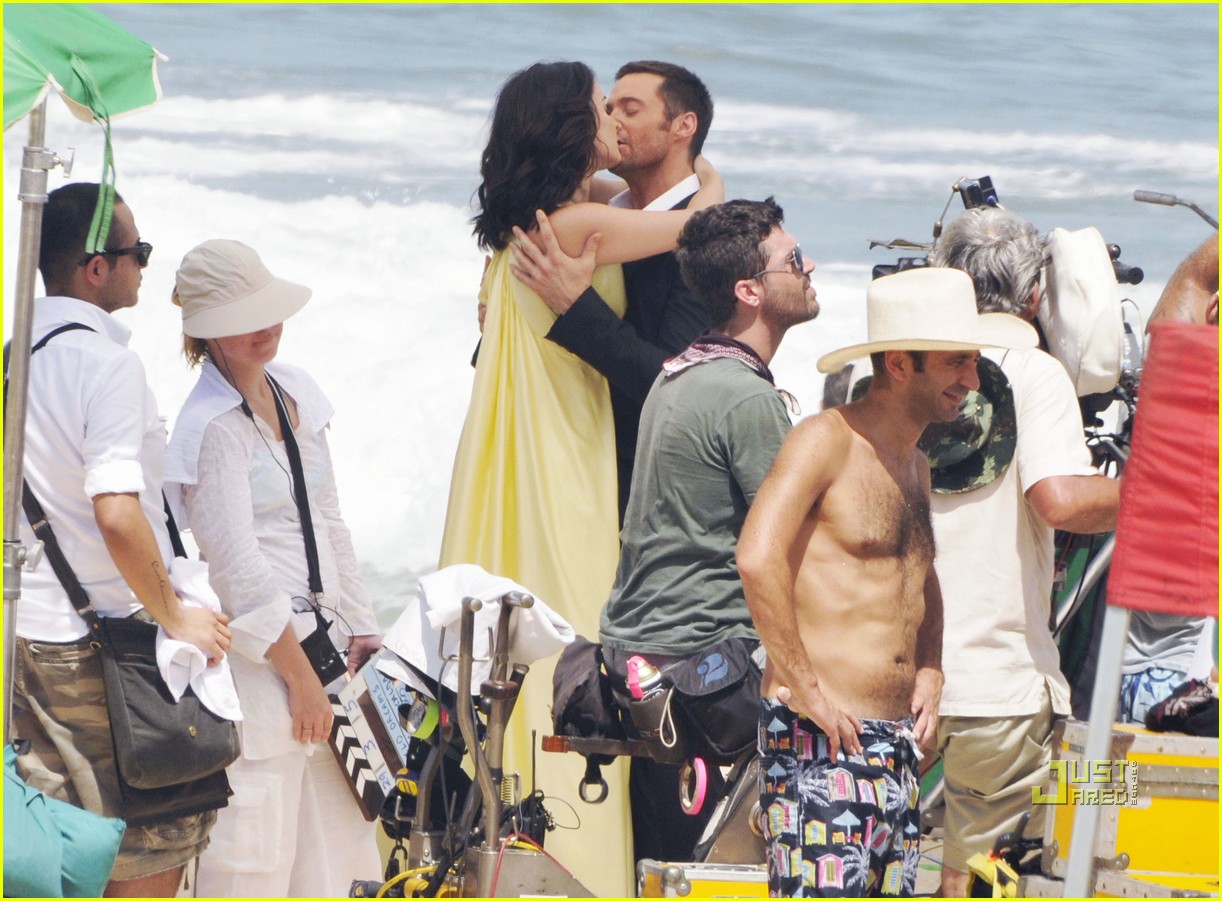 Photo: hugh jackman lipton iced tea commercial 13 | Photo 2407581 ...