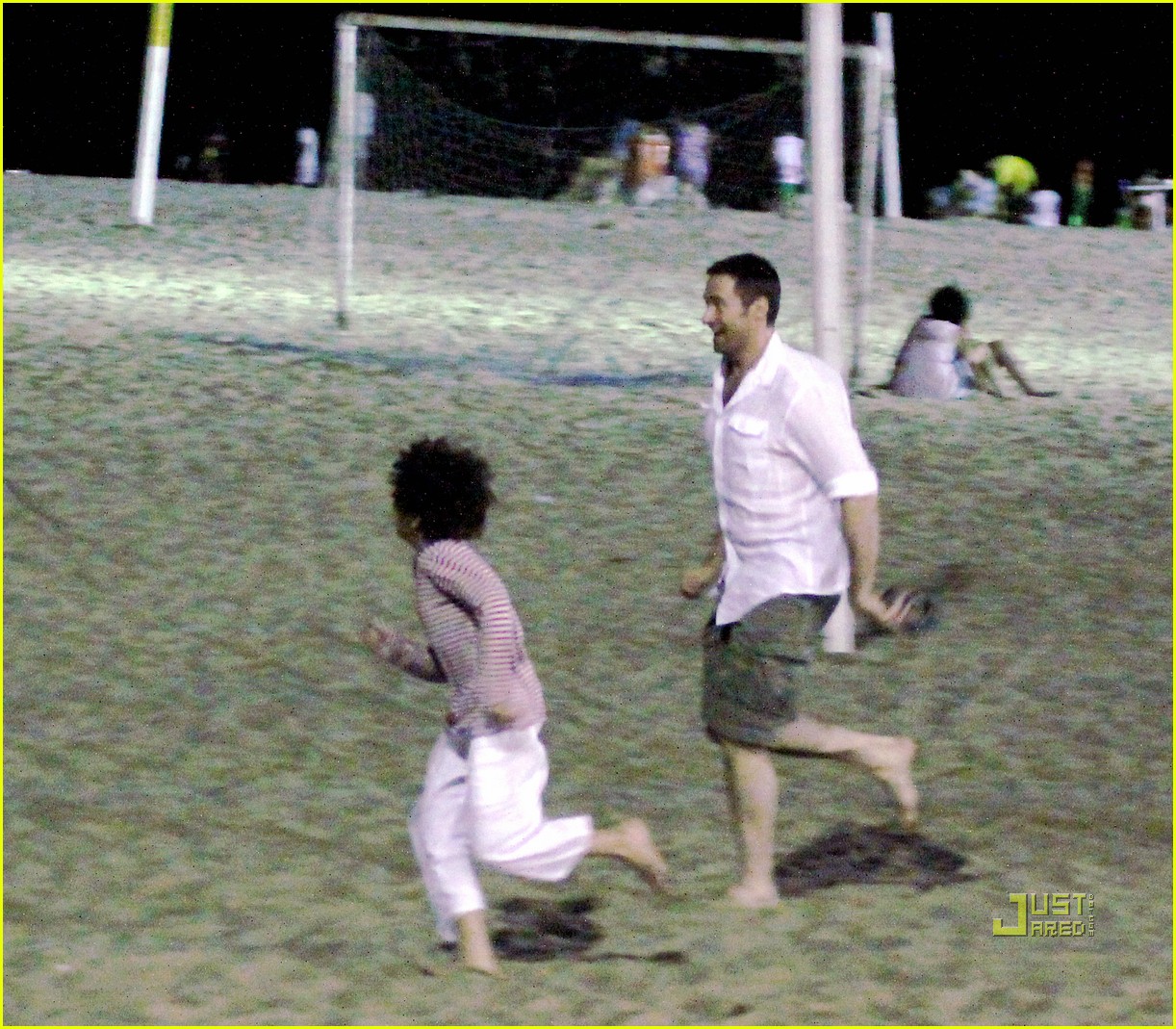 Hugh Jackman Shoots Lipton Ice Tea Commercial: Photo 2407586 | Ava ...