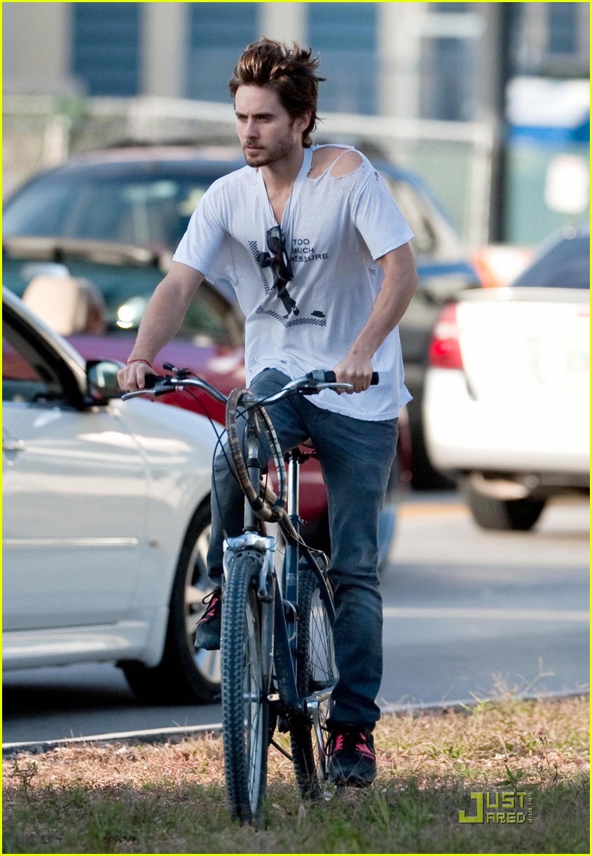 Jared Leto: Cowboy Hat Hippie - VIDEO!: Photo 2405560 | Jared Leto ...