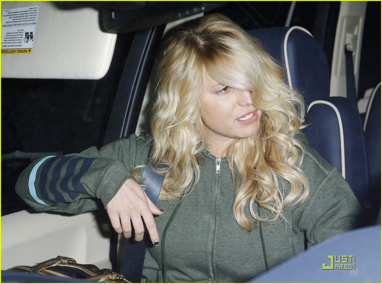Jessica Simpson Curly Hairstyles